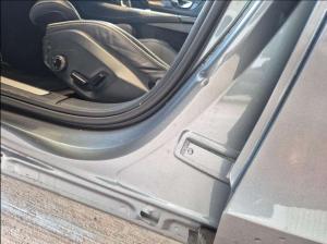 Grey Volvo S60 2021 in Klaipeda, with an engine capacity of 1.97 L and mileage of 66 thousand km for 14100 €, photo 15 on AUTOMOTO.COM.LV