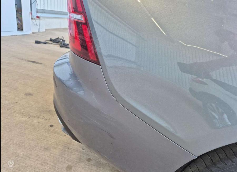 Grey Volvo S60 2021 in Klaipeda, with an engine capacity of 1.97 L and mileage of 66 thousand km for 14100 €, photo 18 on AUTOMOTO.COM.LV
