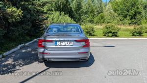 Pelēks Volvo S60 2021 Tallina, ar dzinēja tilpumu 2.00 L un nobraukumu 86 tūkst. km par 26700 €, foto 4 vietnē AUTOMOTO.COM.LV