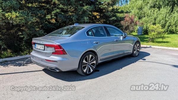 Grey Volvo S60 2021 in Tallinn, with an engine capacity of 2.00 L and mileage of 86 thousand km for 26700 €, photo 4 on AUTOMOTO.COM.LV