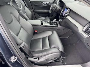 Grey Volvo S60 2021 in Vilnius, with an engine capacity of 2.00 L and mileage of 161 thousand km for 20950 €, photo 10 on AUTOMOTO.COM.LV