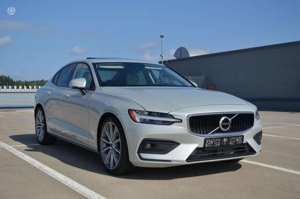 Pelēks Volvo S60 2021 Viļņa, ar dzinēja tilpumu 1.97 L un nobraukumu 78 tūkst. km par 22550 €, foto 4 vietnē AUTOMOTO.COM.LV
