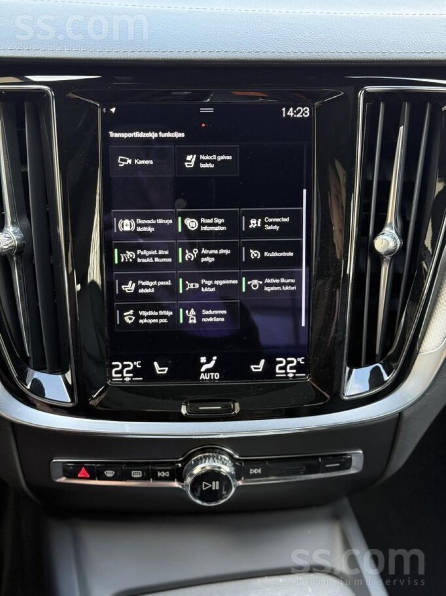 Pelēks Volvo S60 2022 Rīga, ar dzinēja tilpumu 2.00 L un nobraukumu 0 tūkst. km par 27500 €, foto 14 vietnē AUTOMOTO.COM.LV