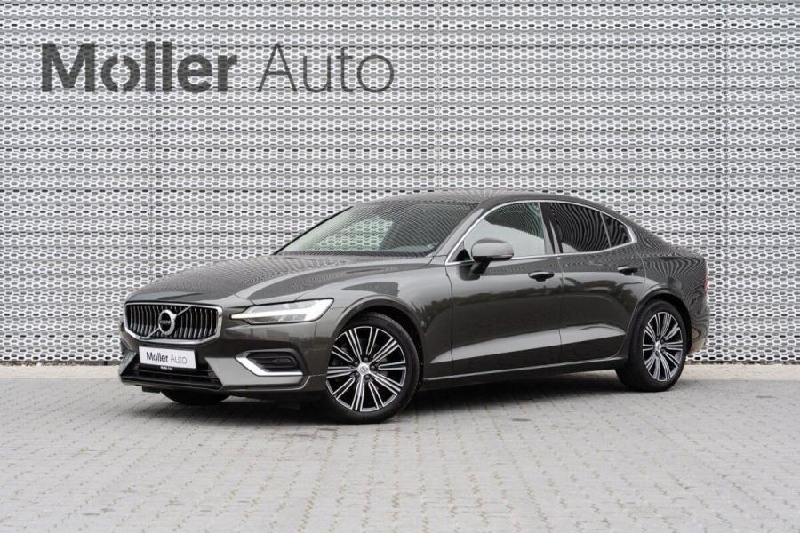 Pelēks Volvo S60 2022 Mārupe, ar dzinēja tilpumu 2.00 L un nobraukumu 60 tūkst. km par 26500 €, foto 1 vietnē AUTOMOTO.COM.LV