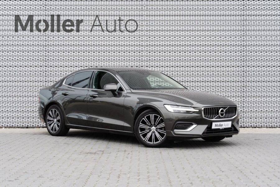 Pelēks Volvo S60 2022 Mārupe, ar dzinēja tilpumu 2.00 L un nobraukumu 60 tūkst. km par 26500 €, foto 3 vietnē AUTOMOTO.COM.LV