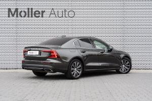 Pelēks Volvo S60 2022 Mārupe, ar dzinēja tilpumu 2.00 L un nobraukumu 60 tūkst. km par 26500 €, foto 5 vietnē AUTOMOTO.COM.LV