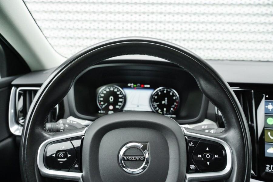 Pelēks Volvo S60 2022 Mārupe, ar dzinēja tilpumu 2.00 L un nobraukumu 60 tūkst. km par 26500 €, foto 8 vietnē AUTOMOTO.COM.LV