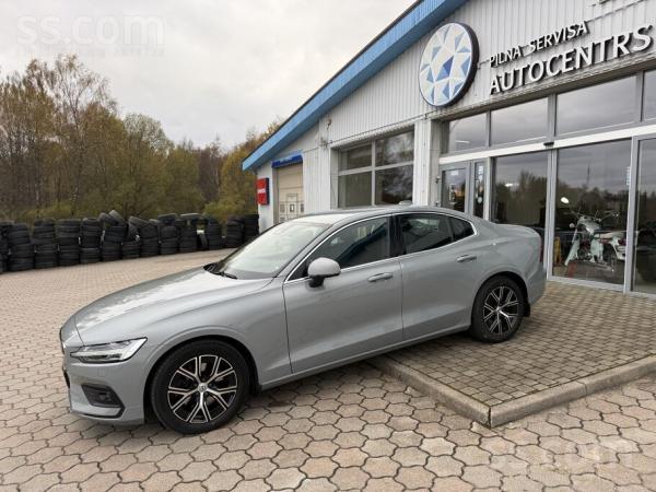 Volvo S60 2024 Valmiera vietnÄ PelÄks Volvo S60 2024 Valmiera, ar dzinÄja tilpumu 2.00 L un nobraukumu 21 tÅ«kst. km par 29900 ā¬, foto 5 vietnÄ AUTOMOTO.COM.LV
