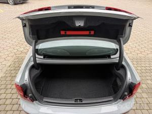 Pelēks Volvo S60 2024 Valmiera, ar dzinēja tilpumu 2.00 L un nobraukumu 21 tūkst. km par 29900 €, foto 9 vietnē AUTOMOTO.COM.LV