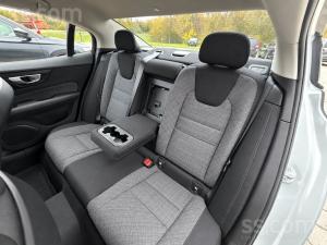 Pelēks Volvo S60 2024 Valmiera, ar dzinēja tilpumu 2.00 L un nobraukumu 21 tūkst. km par 29900 €, foto 20 vietnē AUTOMOTO.COM.LV
