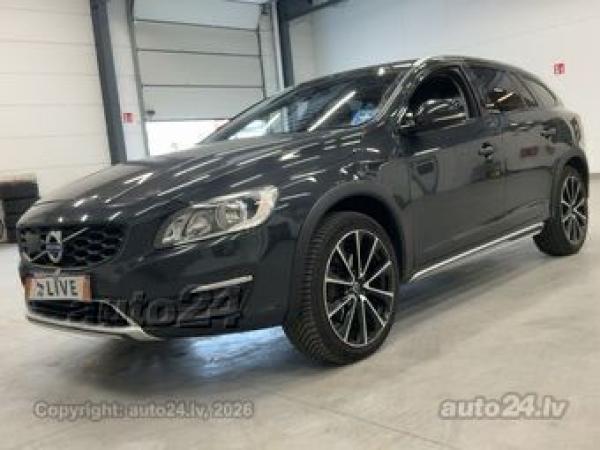 Pelēks Volvo S60 2018 Tallina, ar dzinēja tilpumu 2.00 L un nobraukumu 192 tūkst. km par 13999 €, foto  vietnē AUTOMOTO.COM.LV