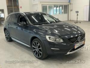 Grey Volvo S60 2018 in Tallinn, with an engine capacity of 2.00 L and mileage of 192 thousand km for 13999 €, photo 4 on AUTOMOTO.COM.LV