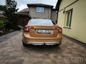 Oranžs Volvo S60 2010 Bauska, ar dzinēja tilpumu 2.40 L un nobraukumu 315 tūkst. km par 5950 €, foto 23 vietnē AUTOMOTO.COM.LV