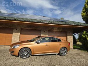 Oranžs Volvo S60 2010 Ogre, ar dzinēja tilpumu 2.00 L un nobraukumu 192 tūkst. km par 5500 €, foto 7 vietnē AUTOMOTO.COM.LV