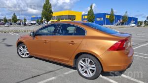 Oranžs Volvo S60 2011 Rīga, ar dzinēja tilpumu 2.00 L un nobraukumu 263 tūkst. km par 5200 €, foto 6 vietnē AUTOMOTO.COM.LV