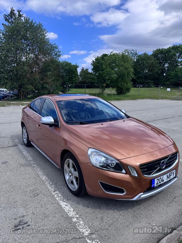 Oranžs Volvo S60 2011 Tallina, ar dzinēja tilpumu 2.00 L un nobraukumu 204 tūkst. km par 6700 €, foto 3 vietnē AUTOMOTO.COM.LV