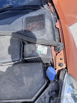 Oranžs Volvo S60 2011 Tallina, ar dzinēja tilpumu 2.00 L un nobraukumu 204 tūkst. km par 6700 €, foto 24 vietnē AUTOMOTO.COM.LV
