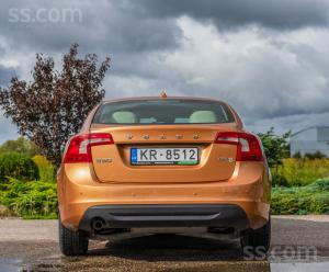 Orange Volvo S60 2012 in Limbazi, with an engine capacity of 1.60 L and mileage of 79 thousand km for 5950 €, photo 9 on AUTOMOTO.COM.LV