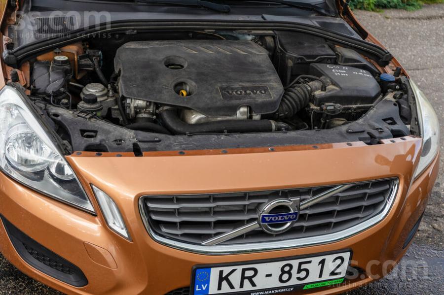 Orange Volvo S60 2012 in Limbazi, with an engine capacity of 1.60 L and mileage of 79 thousand km for 5950 €, photo 36 on AUTOMOTO.COM.LV