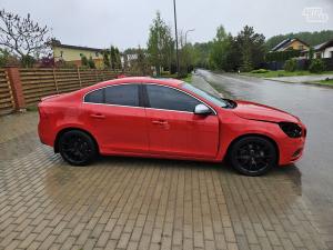 Красный Вольво С60 2012 в Каунас, объемом двигателя 3.00 л и пробегом 190 тыс. км за 4555 €, фото 9 на AUTOMOTO.COM.LV