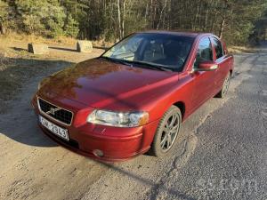 Red Volvo S60 2006 in Riga, with an engine capacity of 2.40 L and mileage of 142 thousand km for 3550 €, photo  on AUTOMOTO.COM.LV