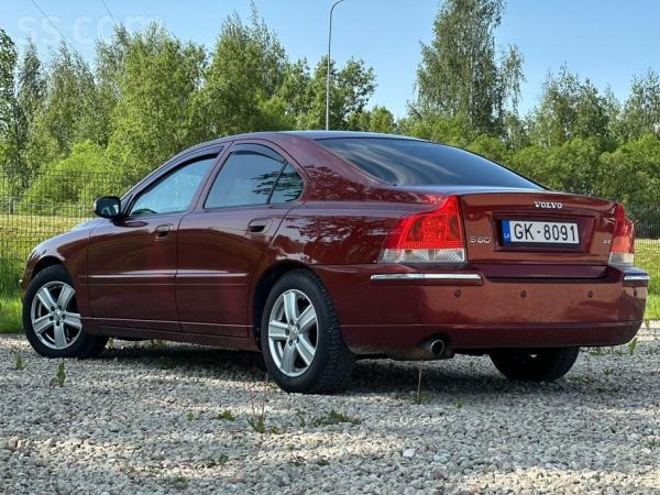 Red Volvo S60 2007 in Jelgava, with an engine capacity of 2.40 L and mileage of 0 thousand km for 1500 €, photo 6 on AUTOMOTO.COM.LV