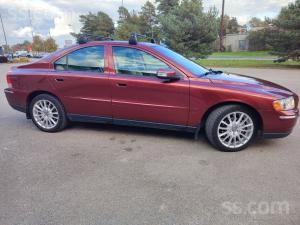 Sarkans Volvo S60 2007 Jēkabpils, ar dzinēja tilpumu 2.40 L un nobraukumu 391 tūkst. km par 2800 €, foto 16 vietnē AUTOMOTO.COM.LV