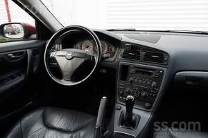 Sarkans Volvo S60 2007 Rīga, ar dzinēja tilpumu 2.40 L un nobraukumu 238 tūkst. km par 2950 €, foto 11 vietnē AUTOMOTO.COM.LV