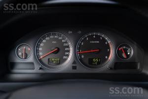 Sarkans Volvo S60 2007 Rīga, ar dzinēja tilpumu 2.40 L un nobraukumu 238 tūkst. km par 2950 €, foto 16 vietnē AUTOMOTO.COM.LV