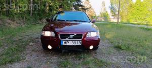 Sarkans Volvo S60 2007 Ludza, ar dzinēja tilpumu 2.40 L un nobraukumu 294 tūkst. km par 2900 €, foto 3 vietnē AUTOMOTO.COM.LV