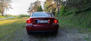 Sarkans Volvo S60 2007 Ludza, ar dzinēja tilpumu 2.40 L un nobraukumu 294 tūkst. km par 2900 €, foto 9 vietnē AUTOMOTO.COM.LV