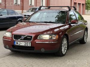Sarkans Volvo S60 2007 Jēkabpils, ar dzinēja tilpumu 2.40 L un nobraukumu 392 tūkst. km par 2890 €, foto 6 vietnē AUTOMOTO.COM.LV