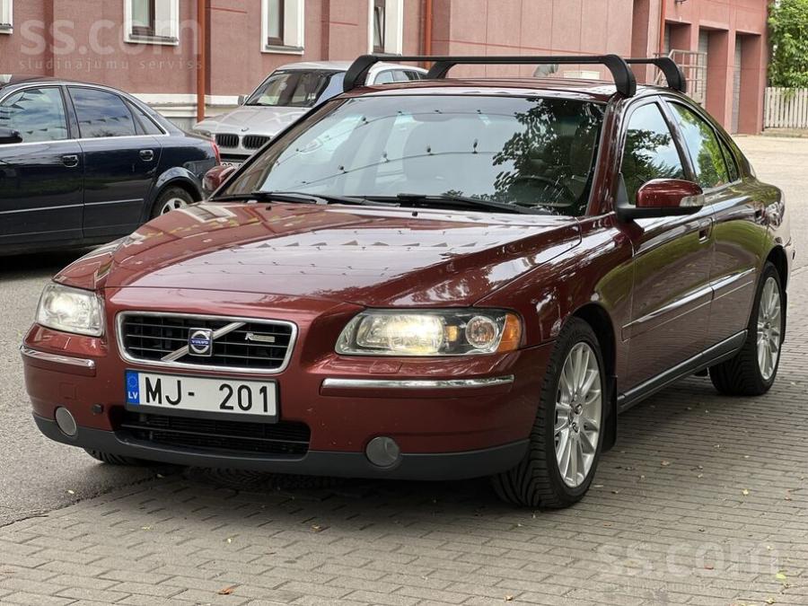 Sarkans Volvo S60 2007 Jēkabpils, ar dzinēja tilpumu 2.40 L un nobraukumu 392 tūkst. km par 2890 €, foto 6 vietnē AUTOMOTO.COM.LV