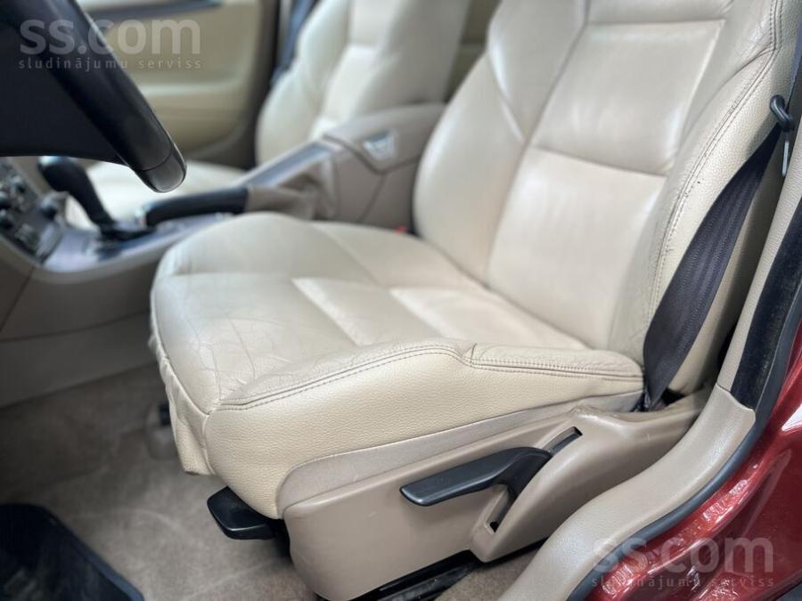 Sarkans Volvo S60 2007 Jēkabpils, ar dzinēja tilpumu 2.40 L un nobraukumu 392 tūkst. km par 2890 €, foto 14 vietnē AUTOMOTO.COM.LV