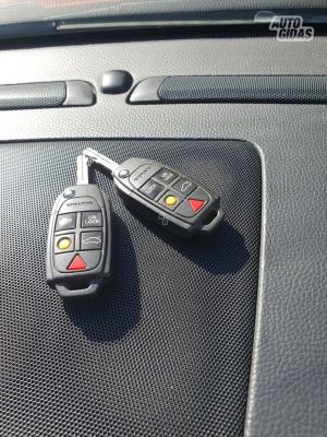 Sarkans Volvo S60 2007 Kauņa, ar dzinēja tilpumu 2.40 L un nobraukumu 206 tūkst. km par 2100 €, foto 15 vietnē AUTOMOTO.COM.LV