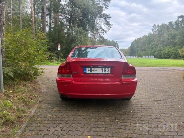 Volvo S60 2007 Rīga vietnē Sarkans Volvo S60 2007 Rīga, ar dzinēja tilpumu 2.40 L un nobraukumu 384 tūkst. km par 3600 €, foto 5 vietnē AUTOMOTO.COM.LV