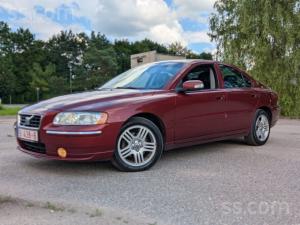 Sarkans Volvo S60 2008 Rīga, ar dzinēja tilpumu 2.40 L un nobraukumu 304 tūkst. km par 3199 €, foto 2 vietnē AUTOMOTO.COM.LV