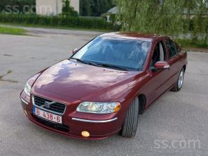 Sarkans Volvo S60 2008 Rīga, ar dzinēja tilpumu 2.40 L un nobraukumu 304 tūkst. km par 3199 €, foto 9 vietnē AUTOMOTO.COM.LV