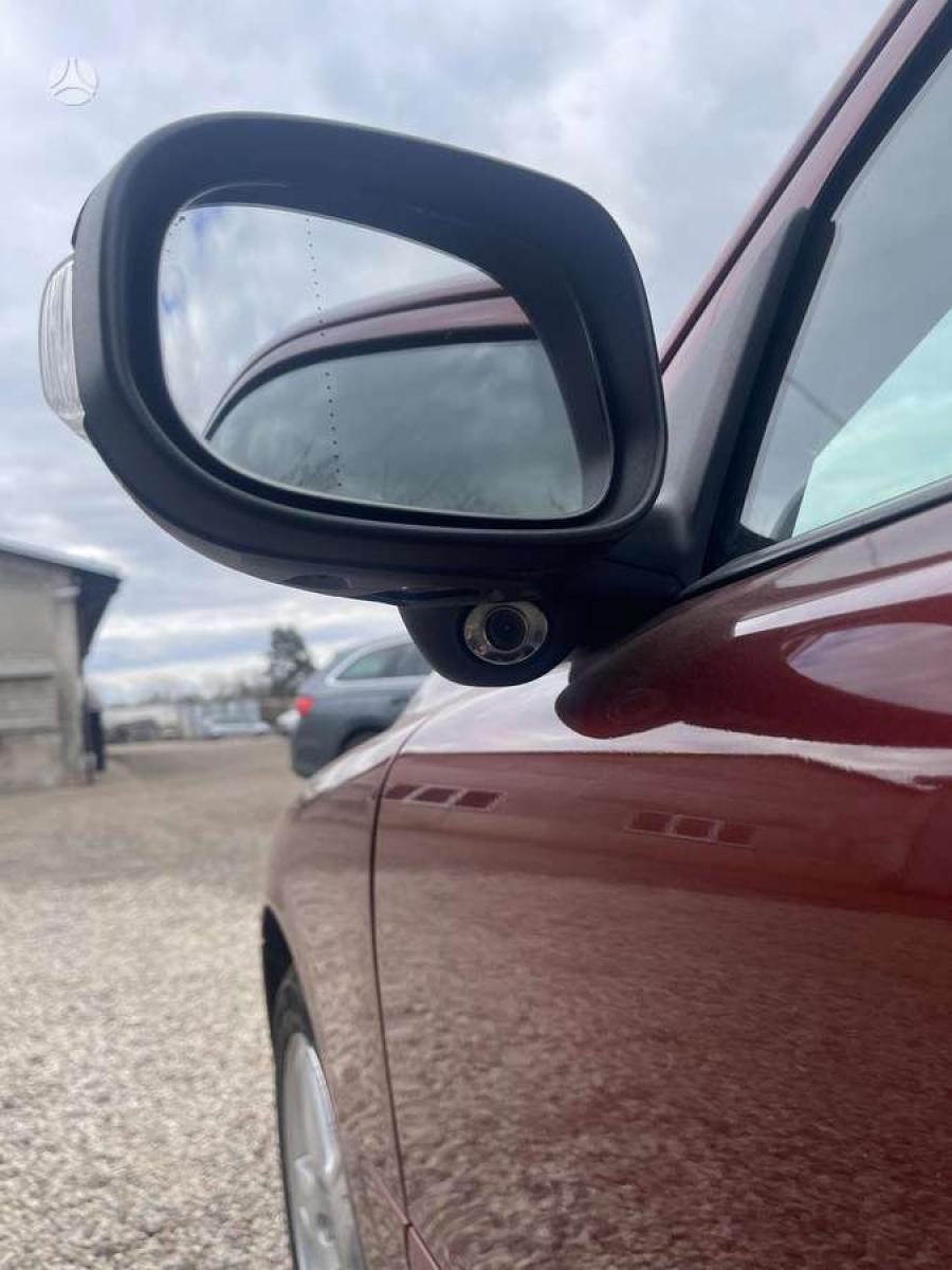 Sarkans Volvo S60 2008 Ukmergė, ar dzinēja tilpumu 2.40 L un nobraukumu 256 tūkst. km par 2800 €, foto 11 vietnē AUTOMOTO.COM.LV