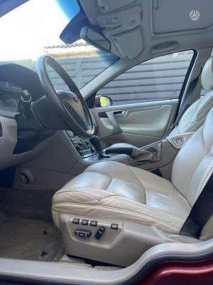 Sarkans Volvo S60 2008 Ukmergė, ar dzinēja tilpumu 2.40 L un nobraukumu 256 tūkst. km par 2800 €, foto 14 vietnē AUTOMOTO.COM.LV