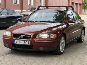 Sarkans Volvo S60 2009 Jēkabpils, ar dzinēja tilpumu 2.40 L un nobraukumu 392 tūkst. km par 2890 €, foto 6 vietnē AUTOMOTO.COM.LV
