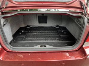 Sarkans Volvo S60 2009 Jēkabpils, ar dzinēja tilpumu 2.40 L un nobraukumu 392 tūkst. km par 2890 €, foto 16 vietnē AUTOMOTO.COM.LV
