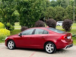 Red Volvo S60 2010 in Riga, with an engine capacity of 2.00 L and mileage of 244 thousand km for 4750 €, photo 5 on AUTOMOTO.COM.LV