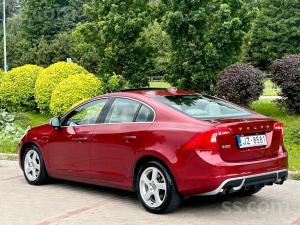 Red Volvo S60 2010 in Riga, with an engine capacity of 2.00 L and mileage of 244 thousand km for 4750 €, photo 6 on AUTOMOTO.COM.LV