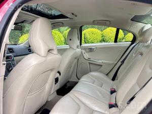 Red Volvo S60 2010 in Riga, with an engine capacity of 2.00 L and mileage of 244 thousand km for 4750 €, photo 20 on AUTOMOTO.COM.LV