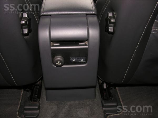 Sarkans Volvo S60 2013 Rīga, ar dzinēja tilpumu 1.60 L un nobraukumu 240 tūkst. km par 5800 €, foto 9 vietnē AUTOMOTO.COM.LV