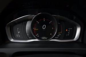 Красный Вольво С60 2014 в Елгава, объемом двигателя 2.00 л и пробегом 194 тыс. км за 7000 €, фото 13 на AUTOMOTO.COM.LV
