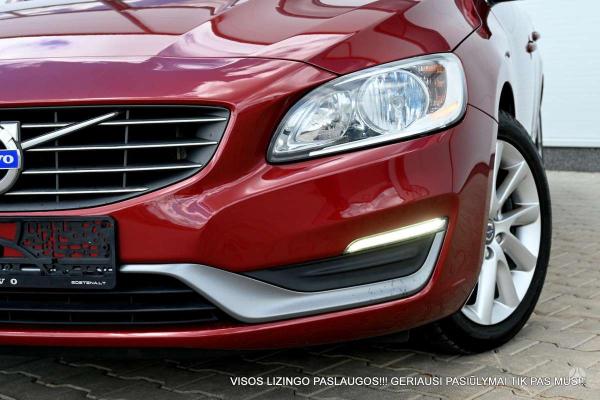 Sarkans Volvo S60 2014 Kretinga, ar dzinēja tilpumu 1.56 L un nobraukumu 299 tūkst. km par 6799 €, foto 5 vietnē AUTOMOTO.COM.LV
