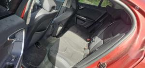 Sarkans Volvo S60 2014 Anykščiai, ar dzinēja tilpumu 1.56 L un nobraukumu 236 tūkst. km par 3900 €, foto 9 vietnē AUTOMOTO.COM.LV