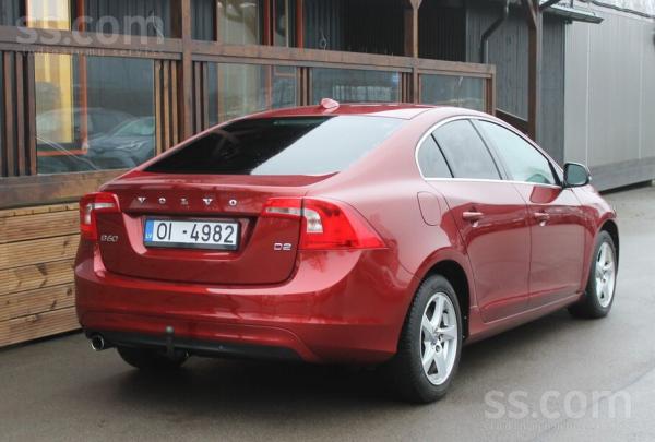 Red Volvo S60 2015 in Riga, with an engine capacity of 2.00 L and mileage of 0 thousand km for 9590 €, photo 6 on AUTOMOTO.COM.LV